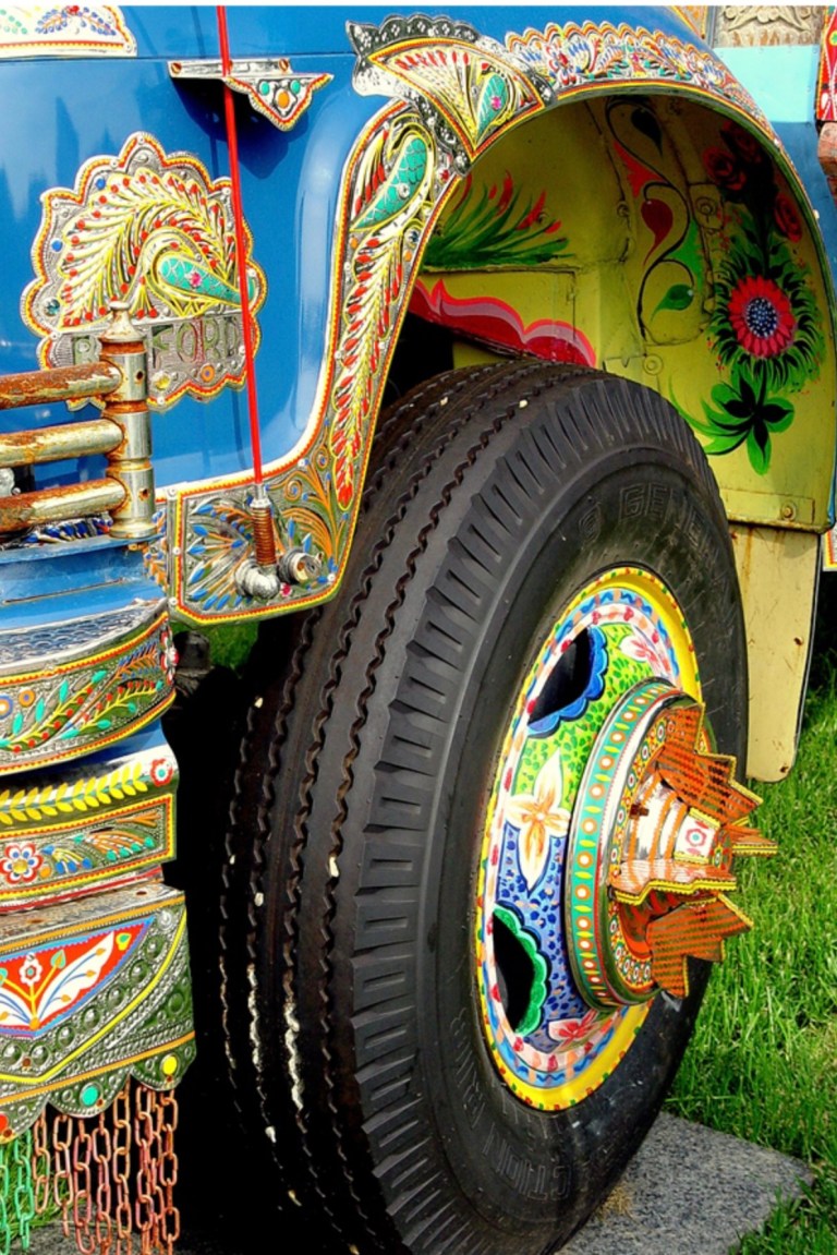 Pakistani Bus Art – Sew Everything Blog